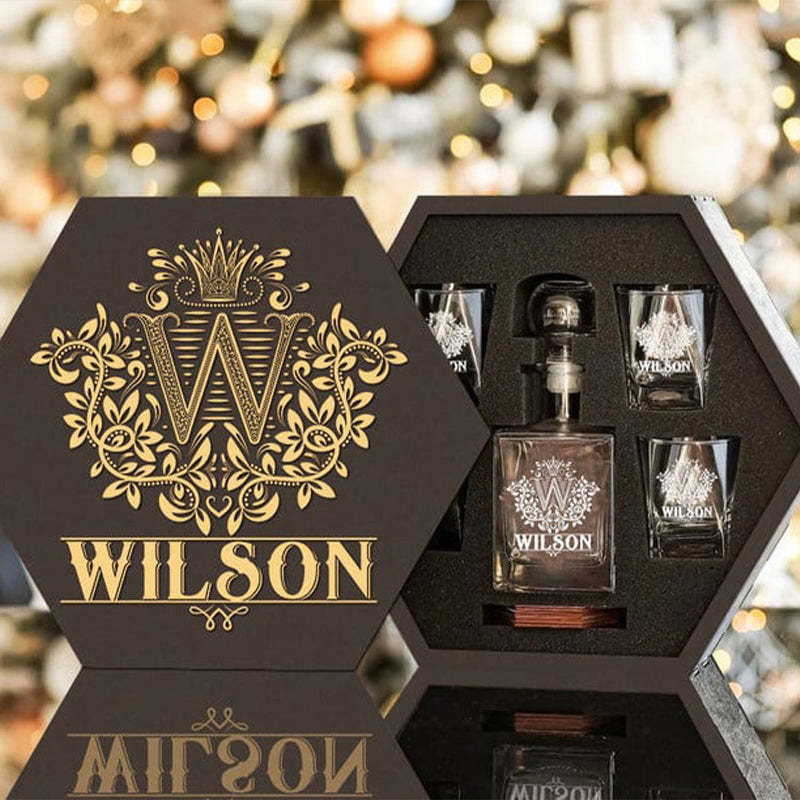WILSON - WHISKEY SET (Wooden box + Decanter + 4 Glasses + 4 Coasters ...